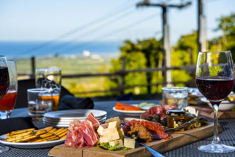 A Table With A View | Escarpment Magazine